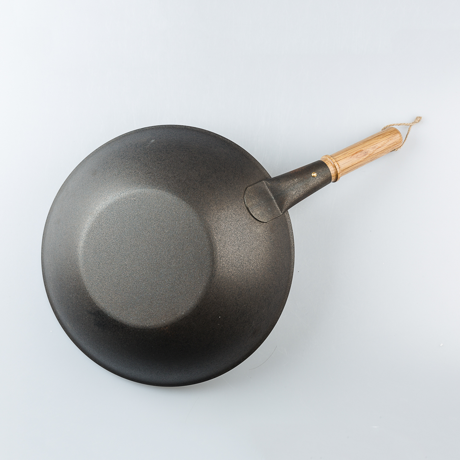 英国原产Netherton手工铁锅中式炒锅33cm橡木柄带锅盖 黑色【炒锅】- 喜地